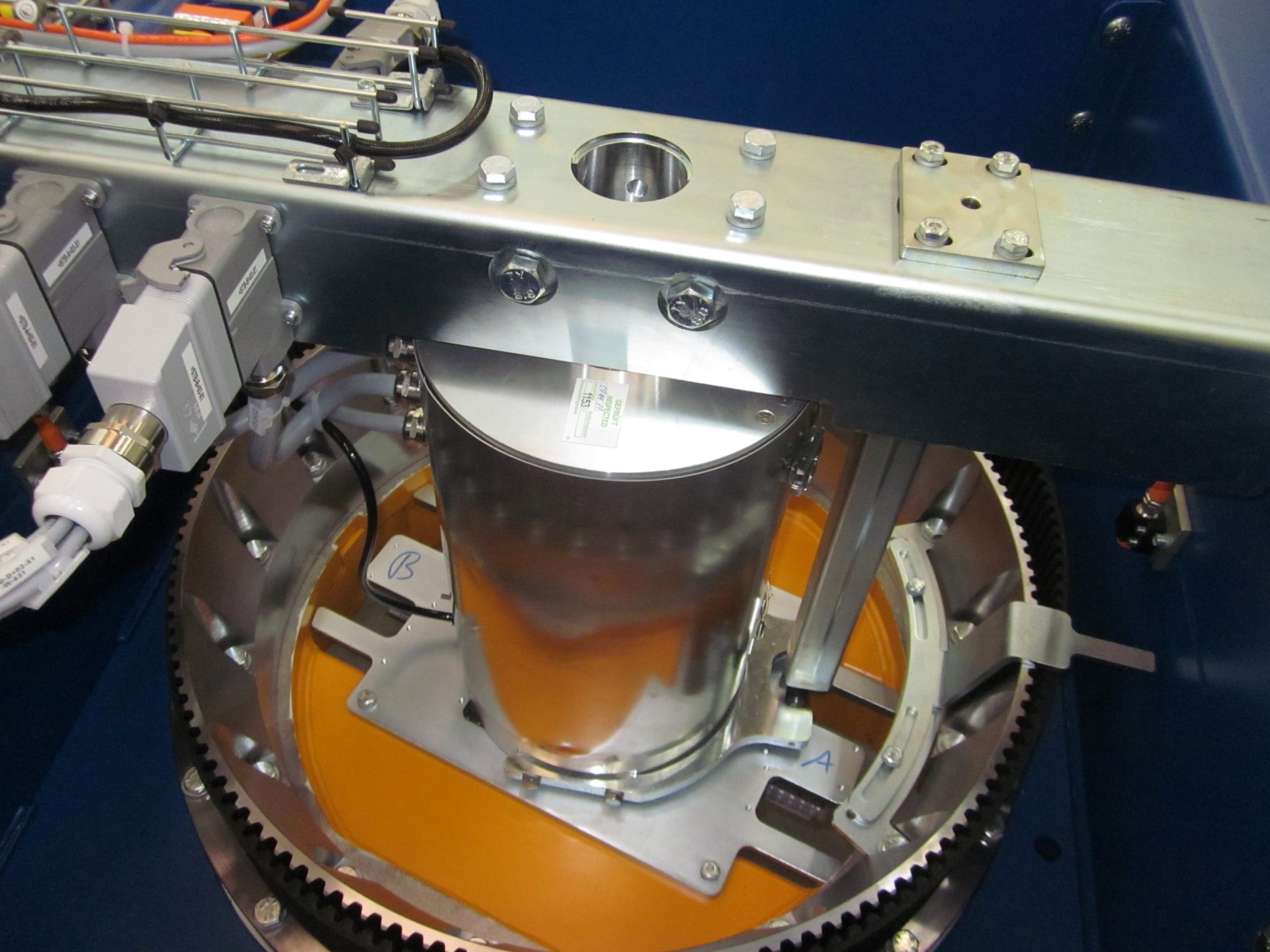 Ring wrapper - Stremabenelux.com (ENG)